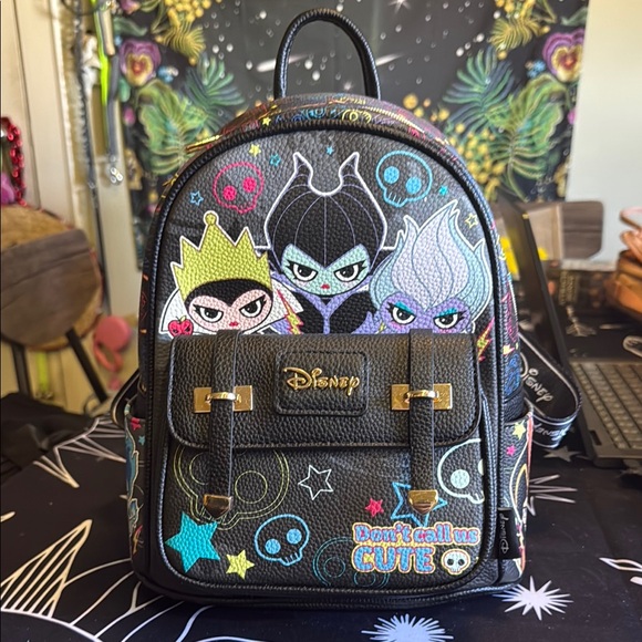 Disney | Bags | Nwt Disney Villains Mini Backpack Black And Multicolor ...